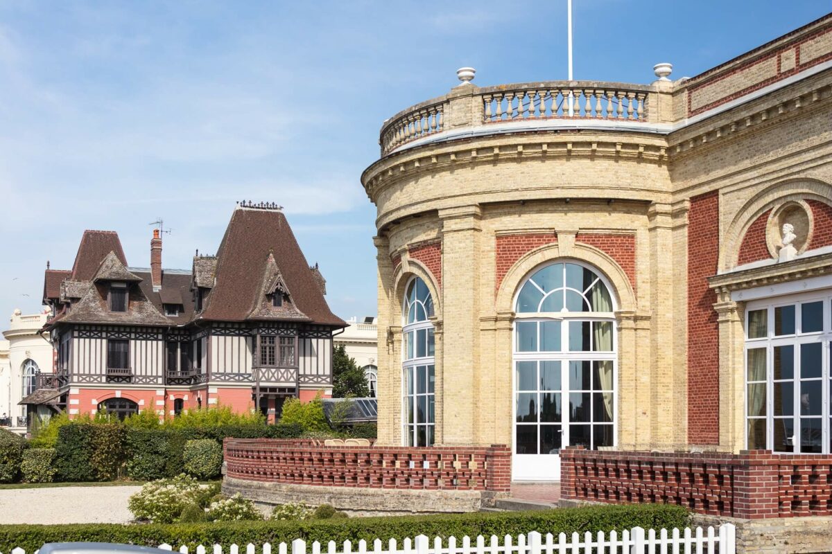 Visit Houlgate | La Vallée Campsite